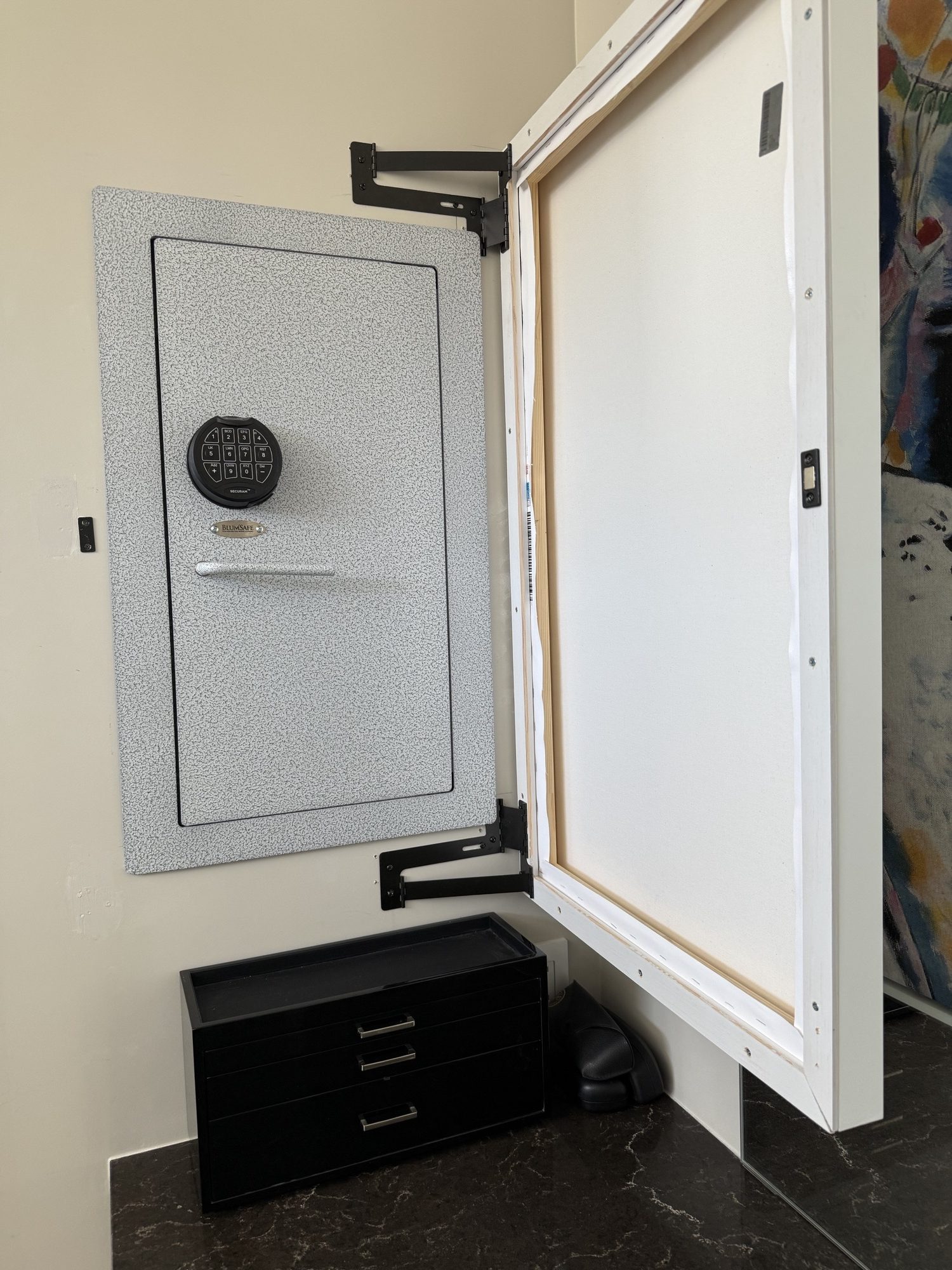 Watch and Jewelry Wall Safe – BlumSafe Professional Junior